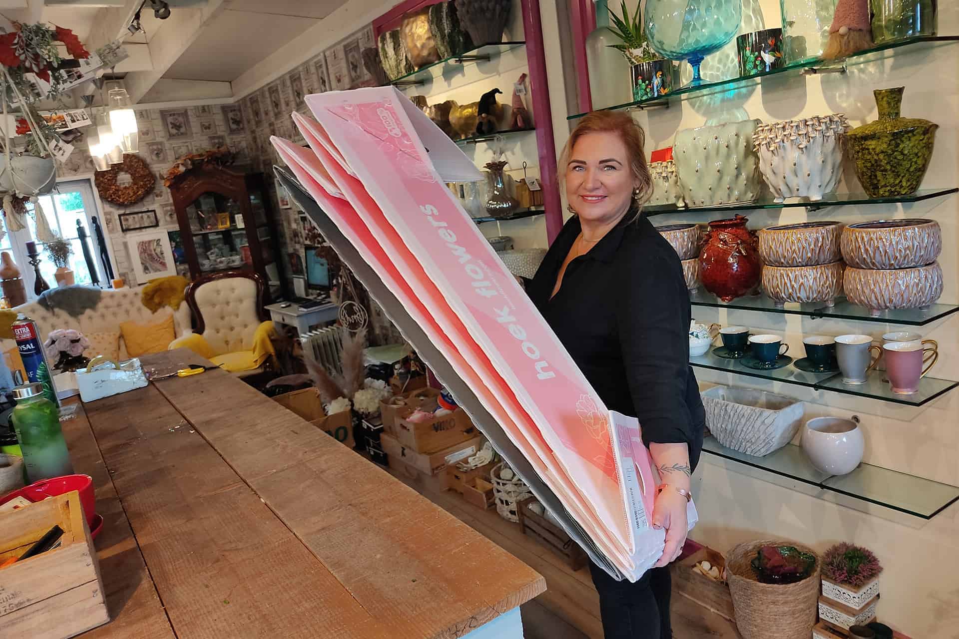 Thriving in Sustainability: The Emergence of Traceable Flower Boxes in ...